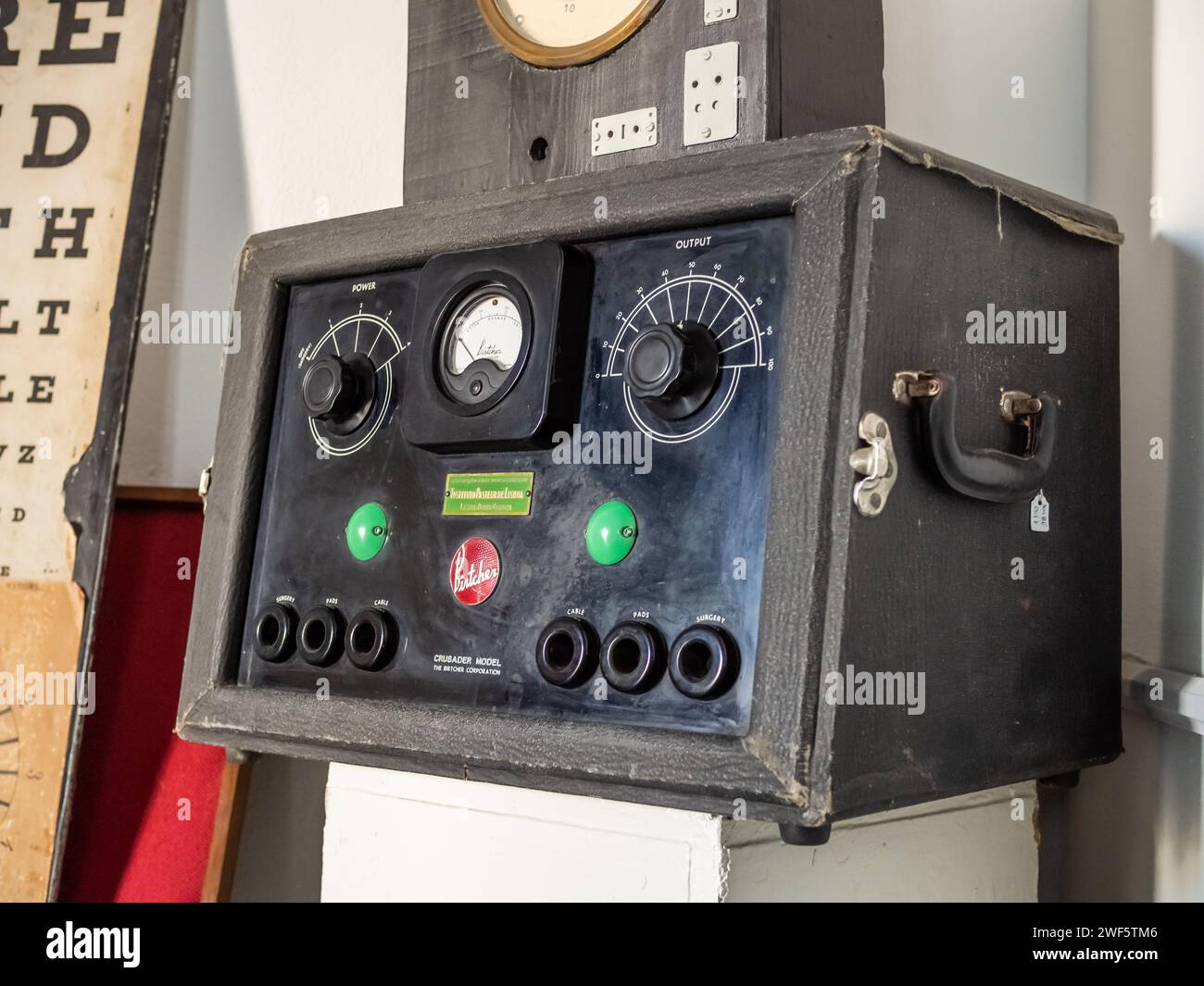 Vintage old medical device in an exhibition of old medical devices ...