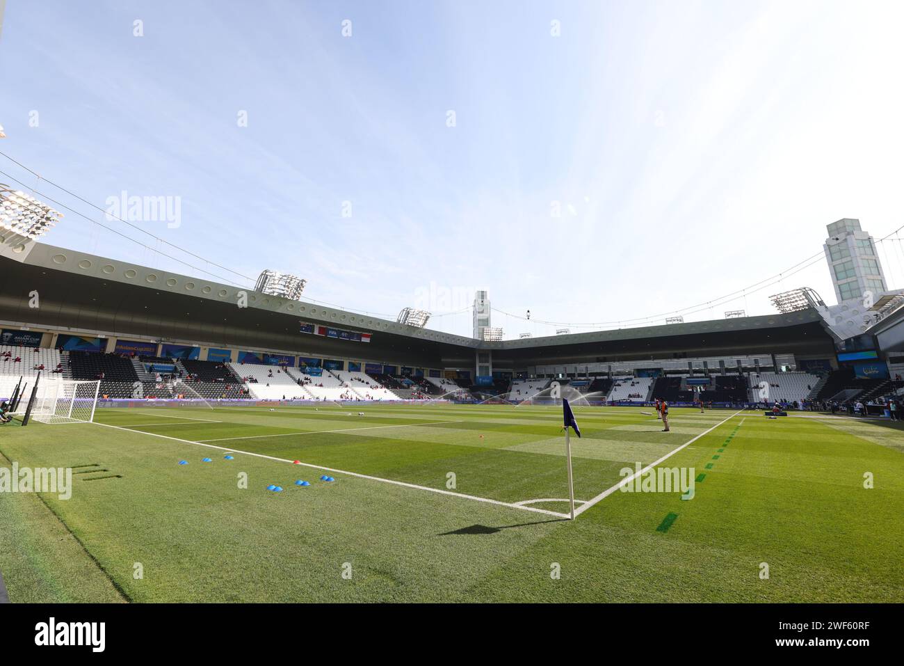 Jassim bin hamad stadium general hi-res stock photography and images ...