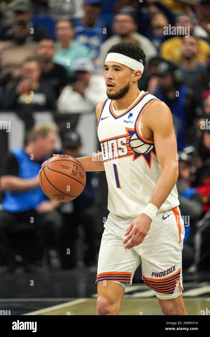 Devin booker hi-res stock photography and images - Alamy