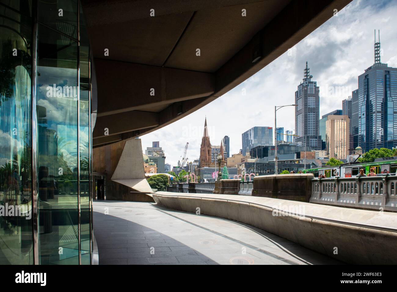 Melbourne city skyline, from Hamer Hall Arts Centre, Victoria ...