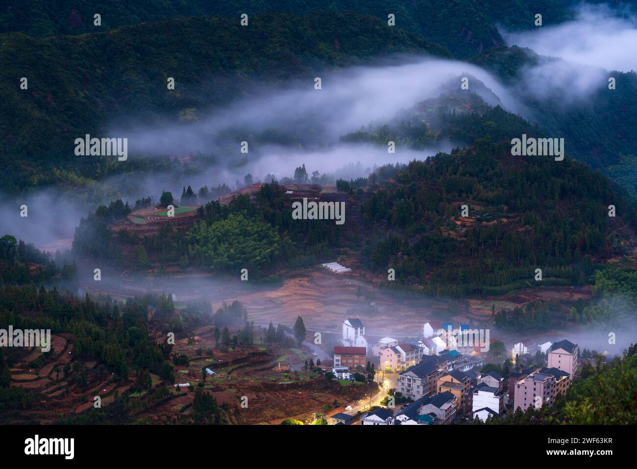 Wenzhou (zhejiang, china) hi-res stock photography and images - Alamy