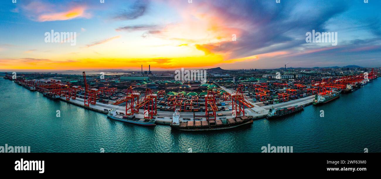 Beautiful Port Evening Scenery Stock Photo - Alamy
