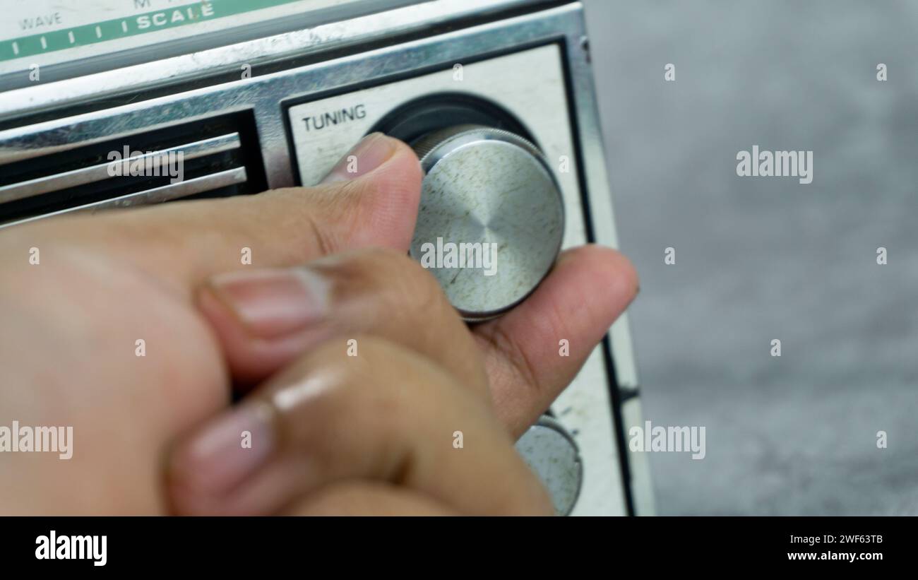 Old vintage radio being tuned hi-res stock photography and images - Alamy