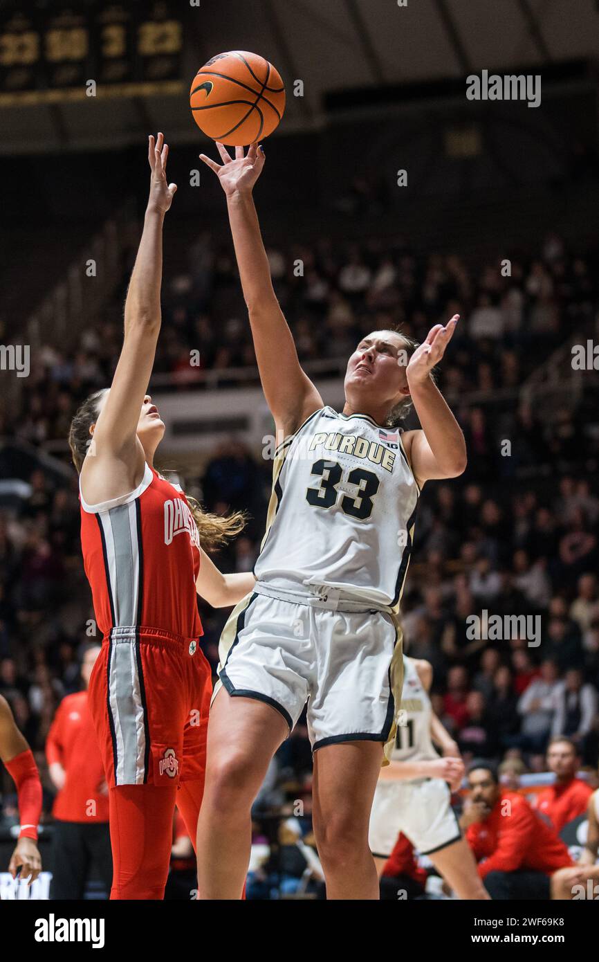 West Lafayette, Indiana, USA. 28th Jan, 2024. Purdue Boilermakers Guard ...