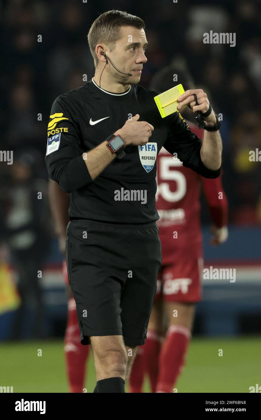 Referee Clement Turpin during the French championship Ligue 1 football ...