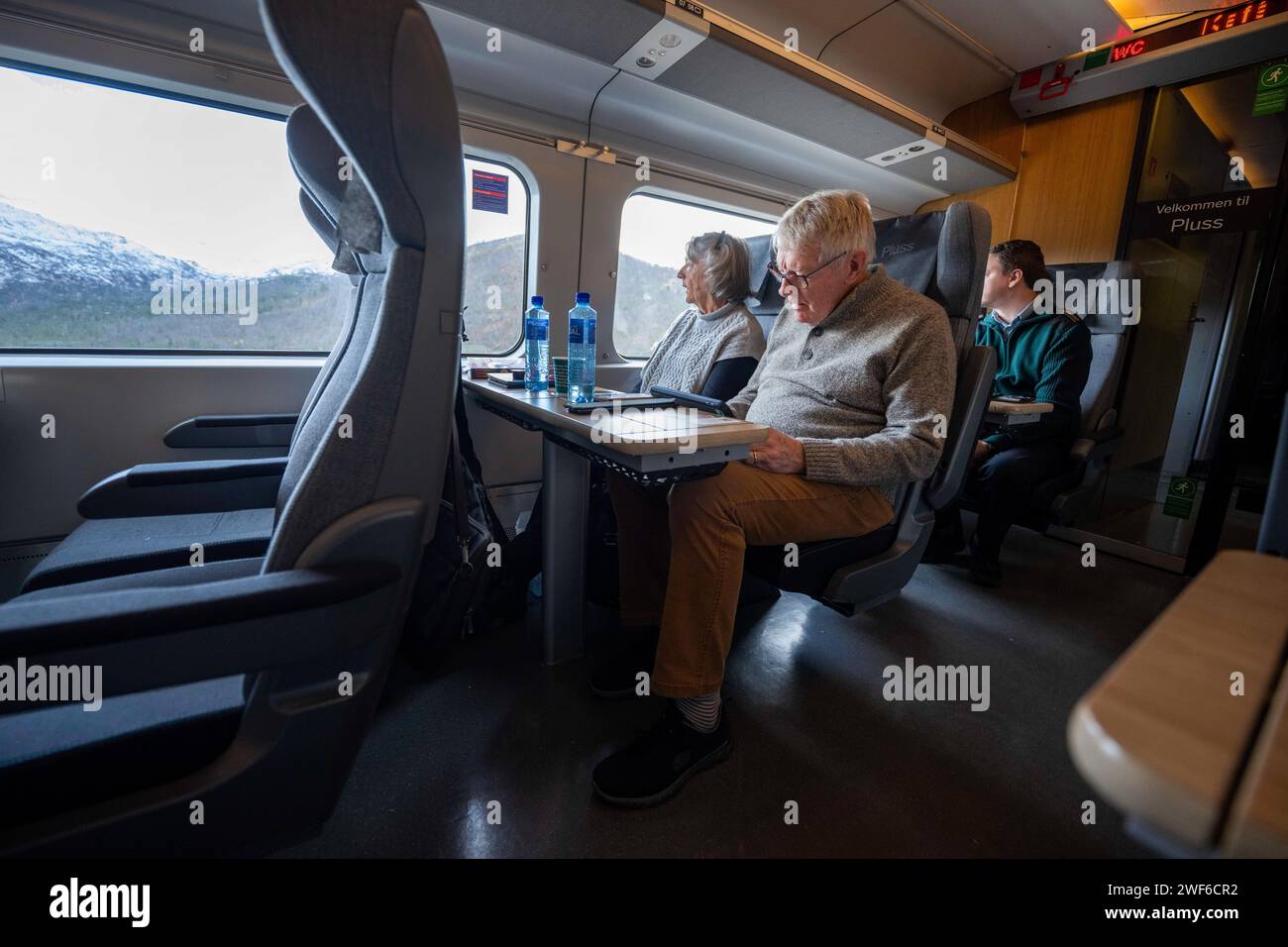 November 4, 2023, MjÃ¸Lfjell, Vestland, Norway: Passengers check their ...