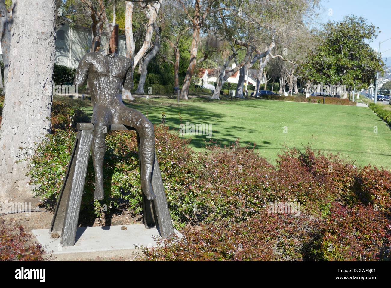 Beverly Hills, California, USA 26th January 2024 Art Statue on January ...