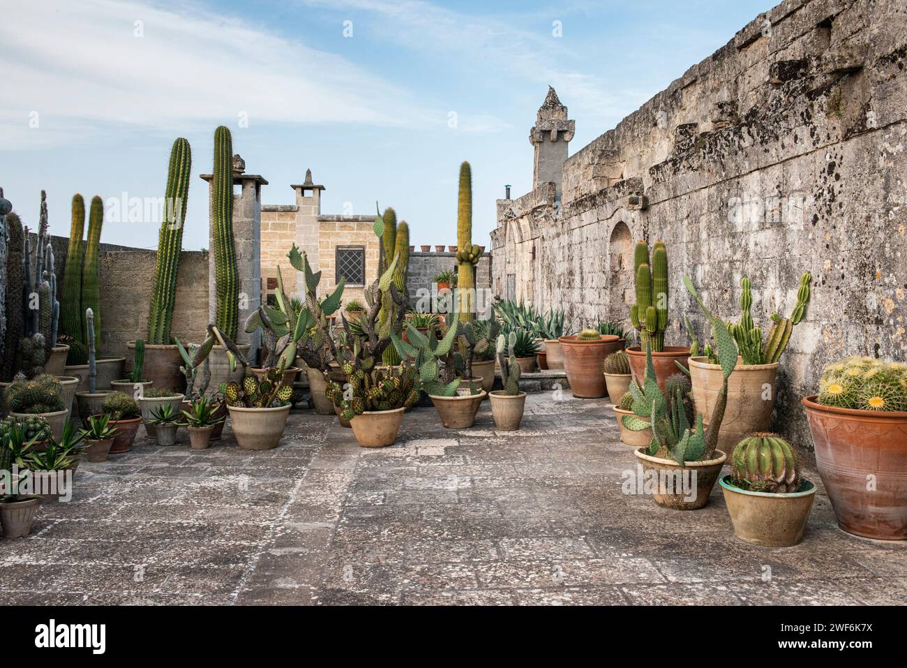 Santa maria costantinopoli convento hi-res stock photography and images ...