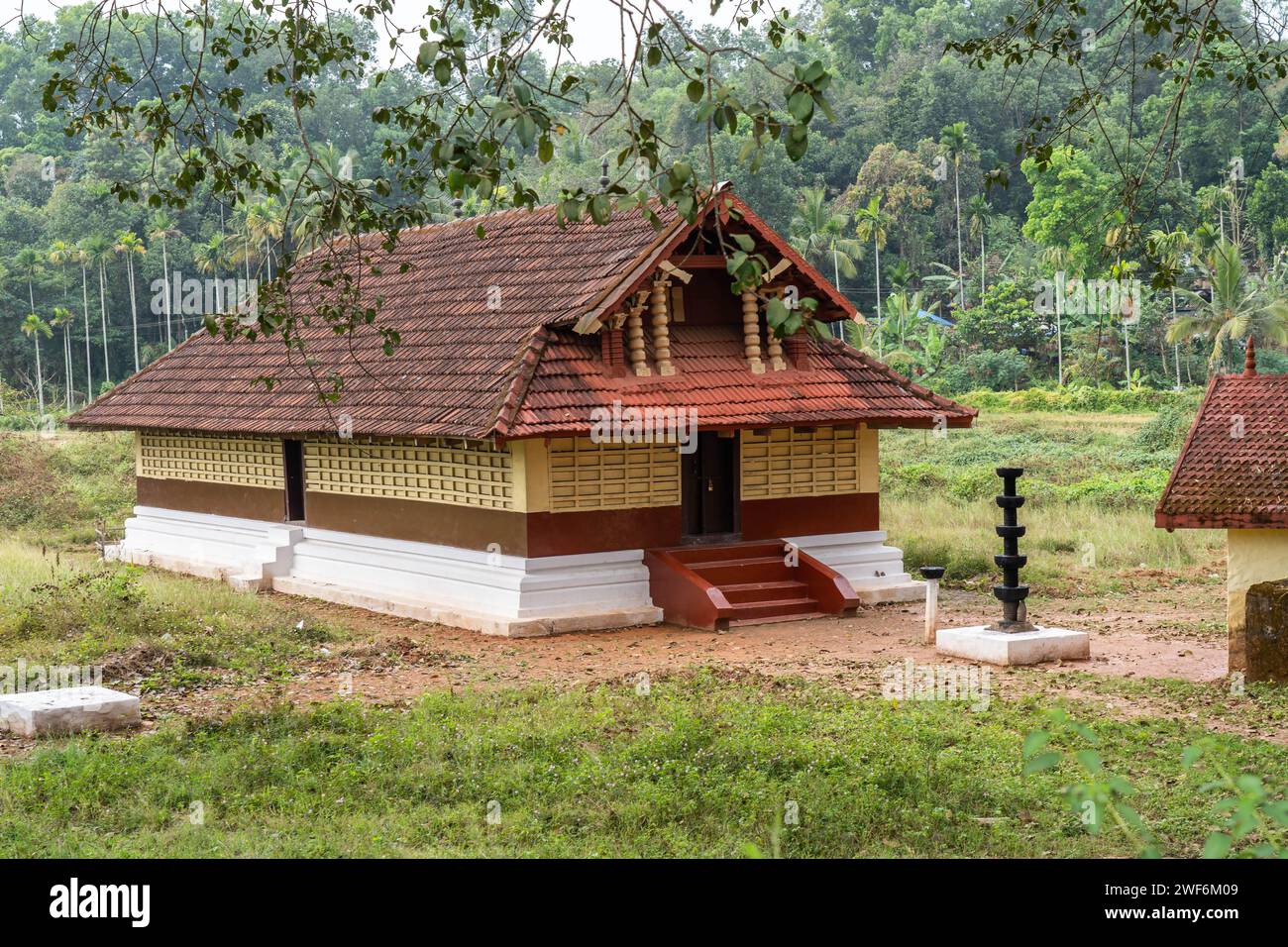Valliyoorkkavu Bhagavathy Temple, Wayanad, Kerala Stock Photo - Alamy