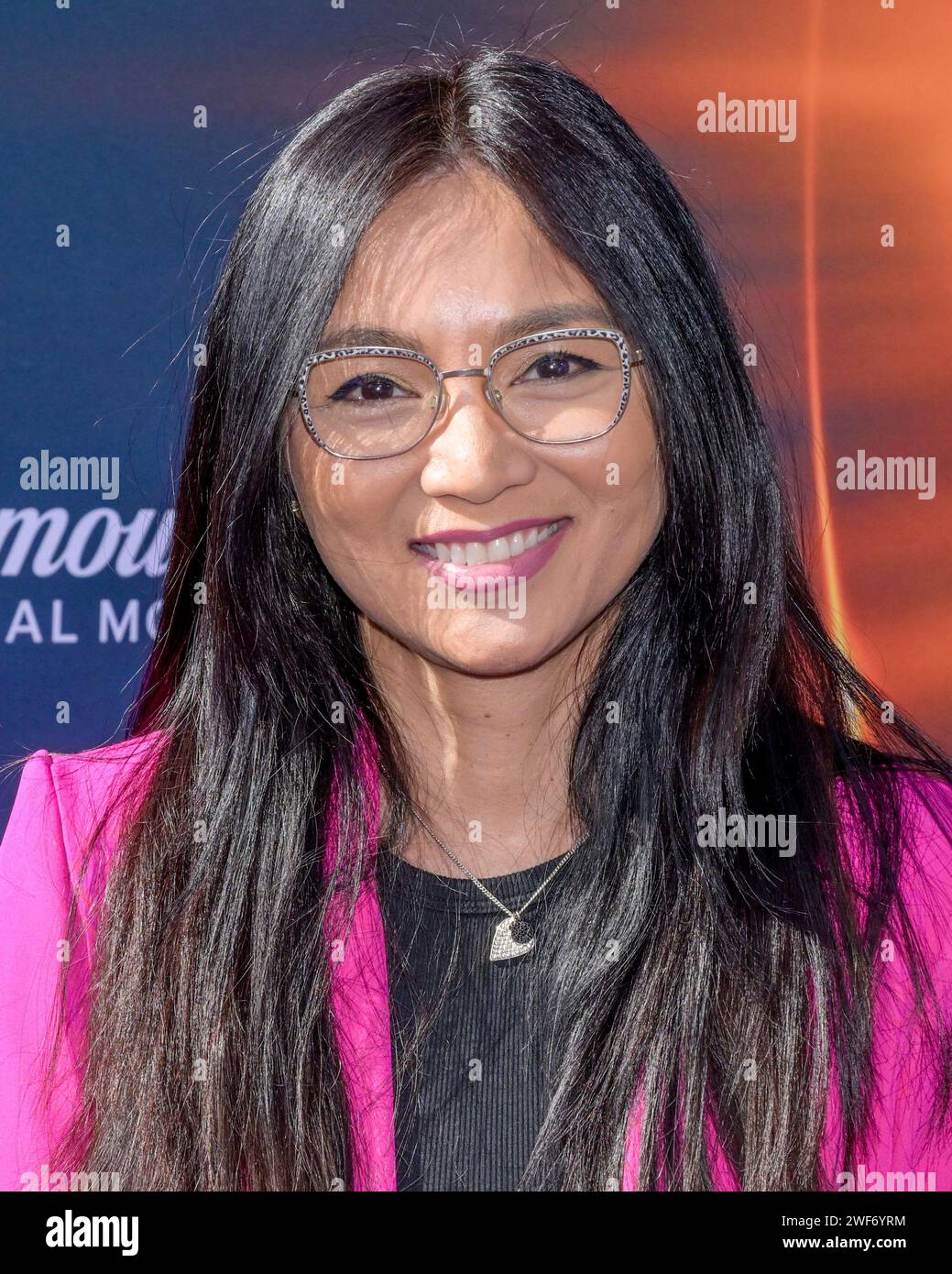 Jennifer paz hi-res stock photography and images - Alamy