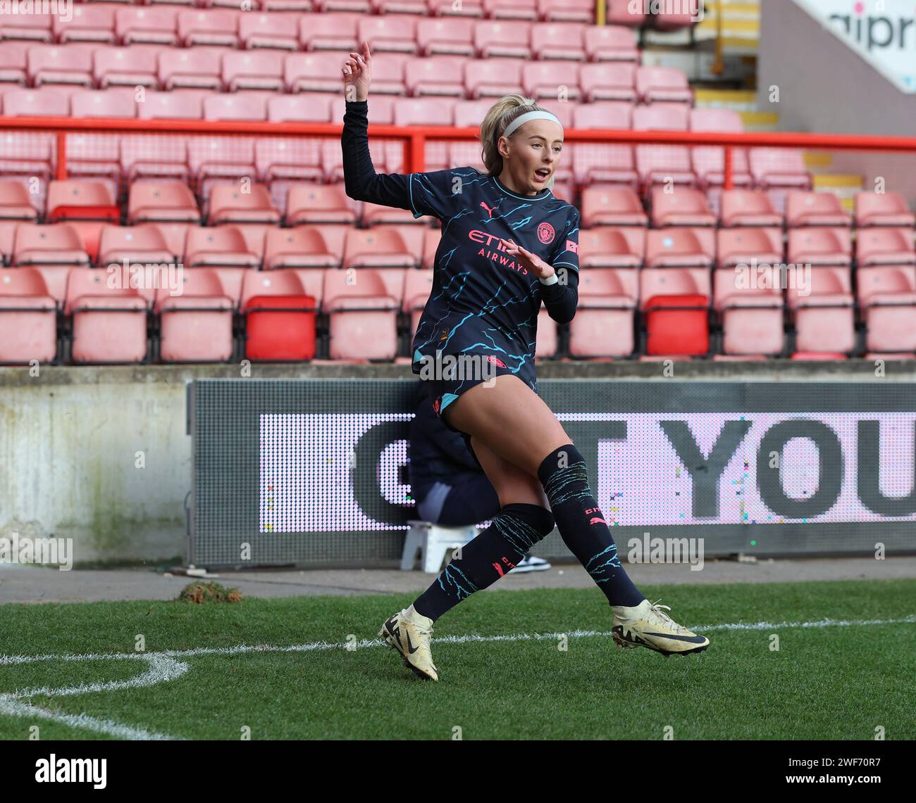 Manchester city wfc chloe kelly hi-res stock photography and images - Alamy