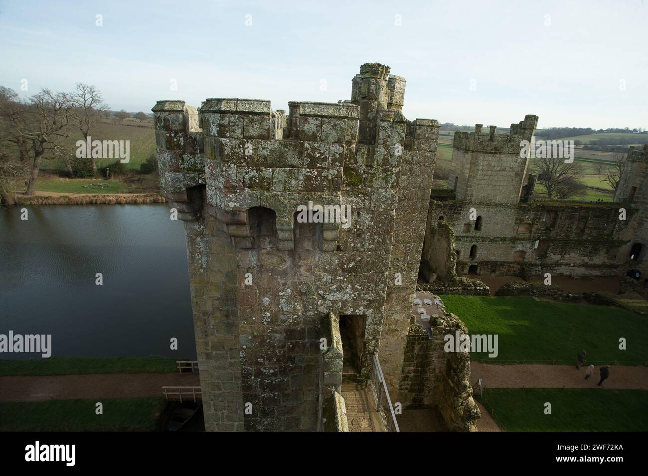 Bridge bodiam castle hi-res stock photography and images - Alamy