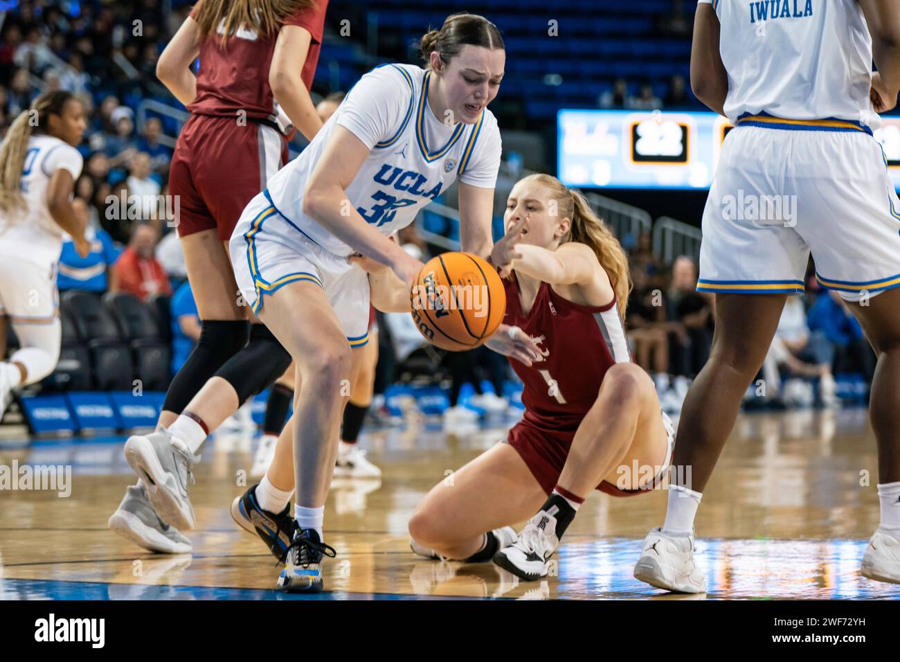 Angela dugalic hi-res stock photography and images - Alamy