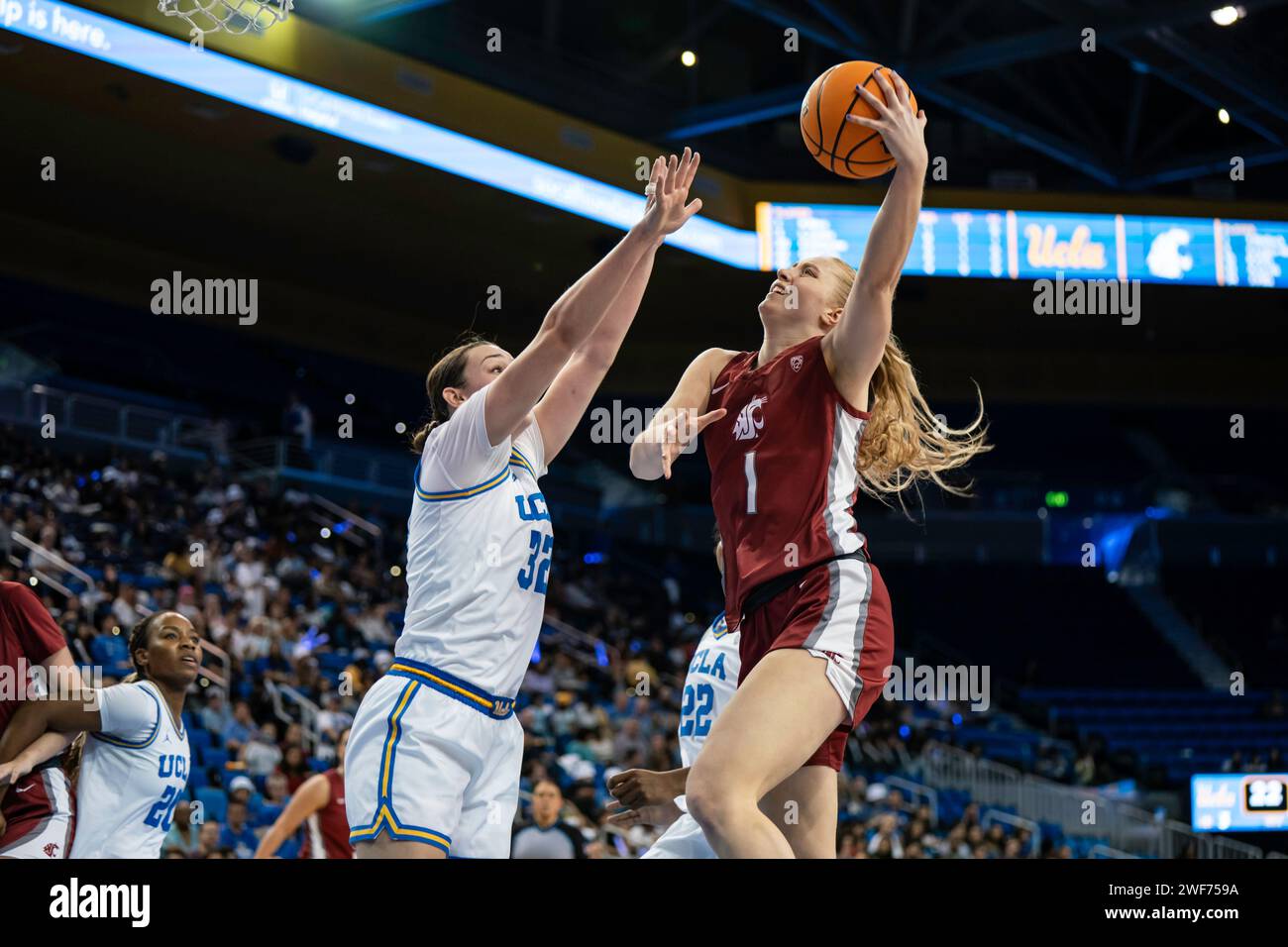 Washington State Cougars guard Tara Wallack (1) shoots over UCLA Bruins ...