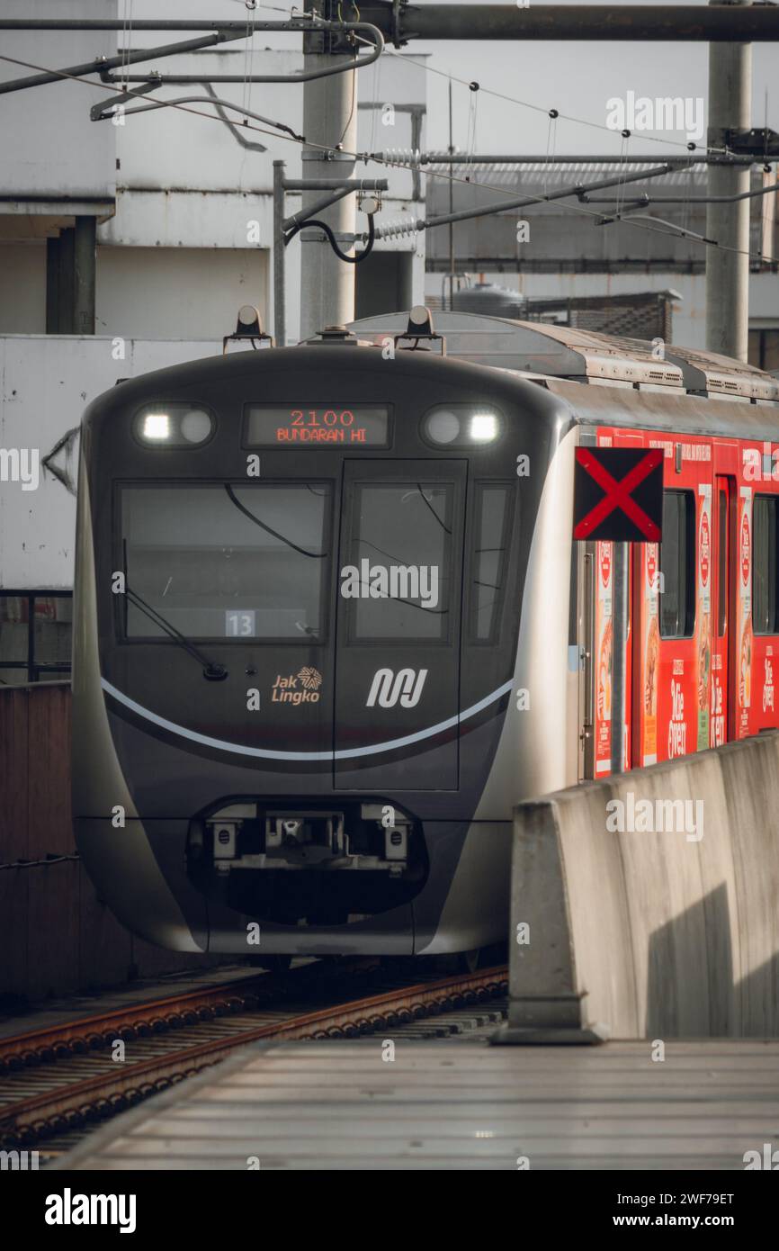 Mrt jakarta hi-res stock photography and images - Alamy
