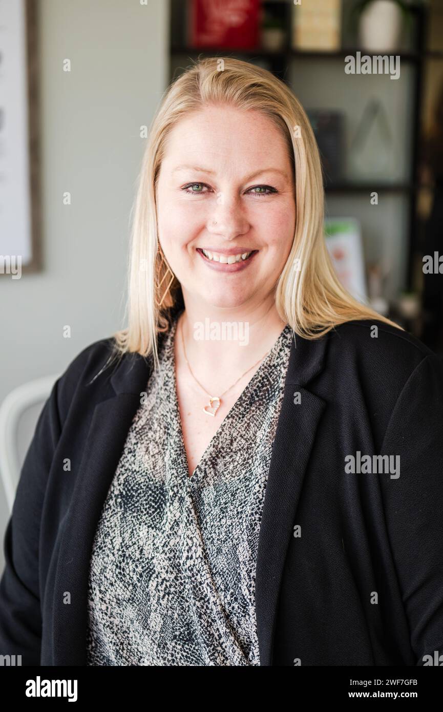 Smile wellness hi-res stock photography and images - Alamy