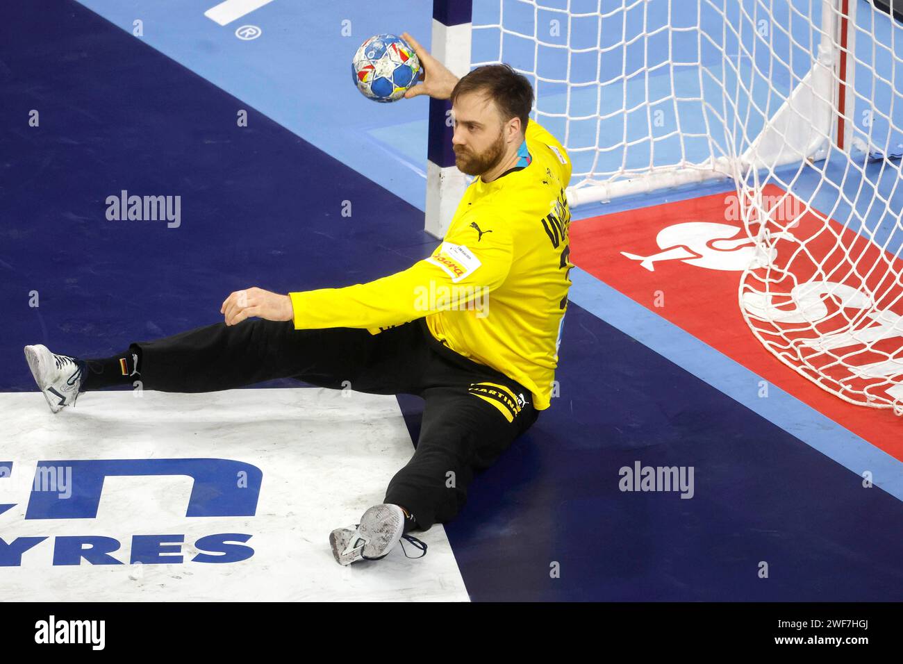 Handball torwart hi-res stock photography and images - Alamy