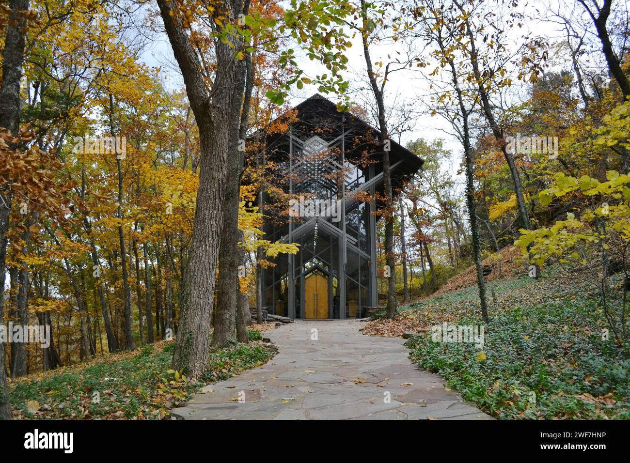 Beautiful fall scenery and warm leaves along the path to Thorncrown ...