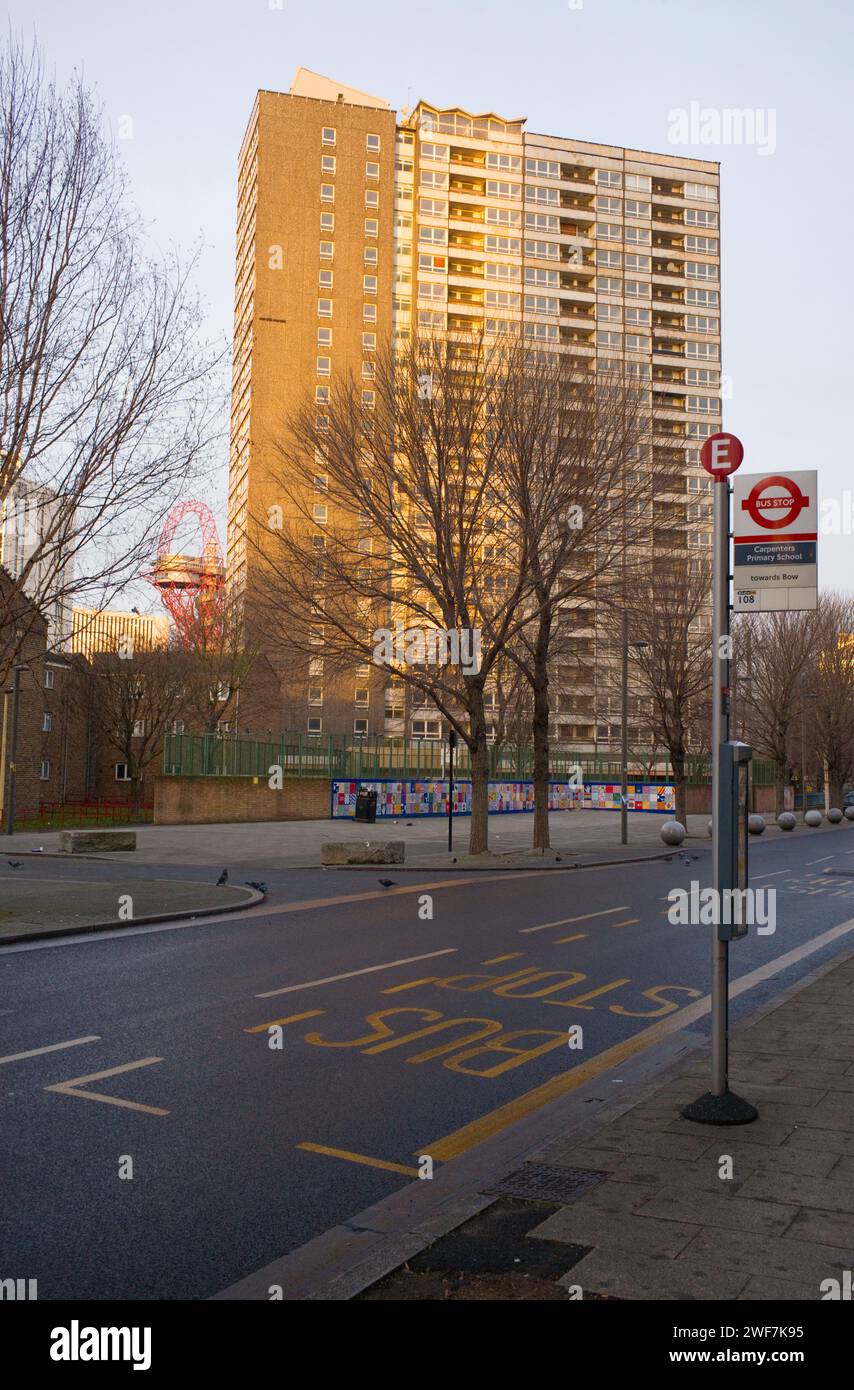 1960s high rise tower blocks in hi-res stock photography and images - Alamy