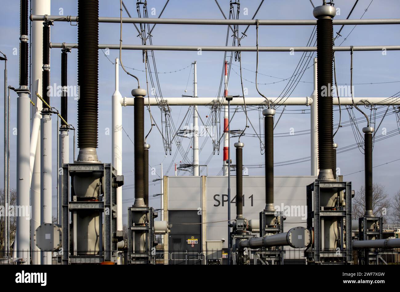 Hoogspanningsnet hi-res stock photography and images - Alamy