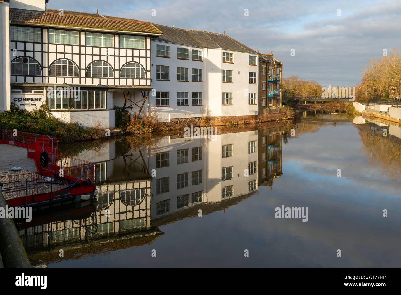 Reflection of buildings in water of River Tone, Dellers Wharf, Taunton ...