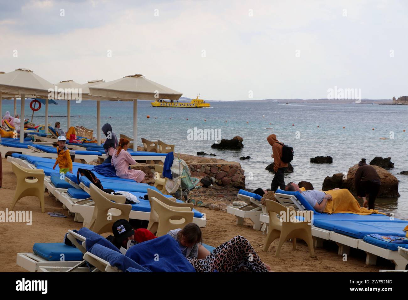 Sharm El Sheikh, Egypt. 28th Jan, 2024. Sun beds where tourists relax ...