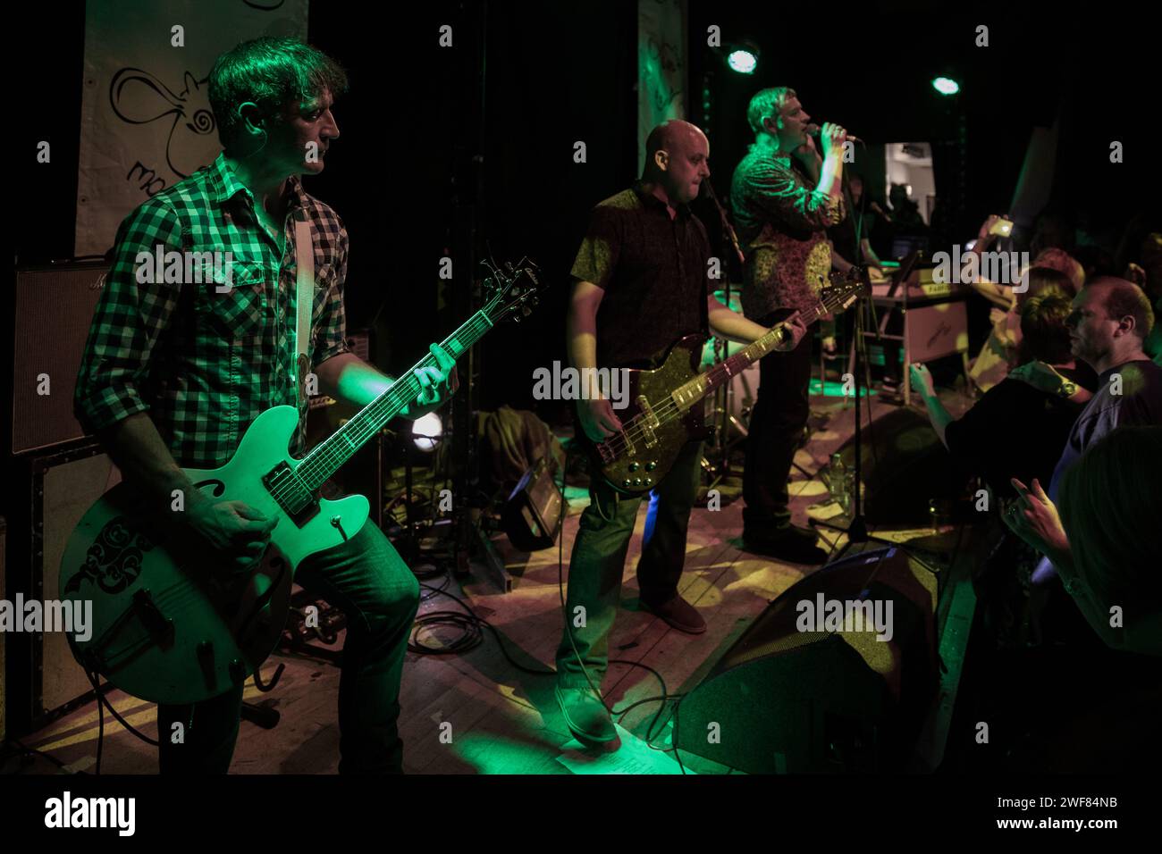 Madchester musical movement hi-res stock photography and images - Alamy