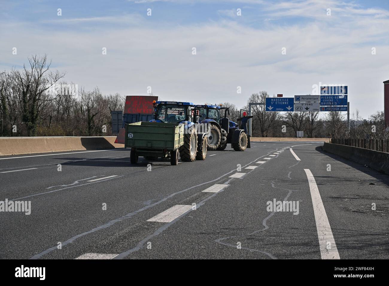 A7 Highway blocked by angry farmers near Lyon, France on January 29 ...