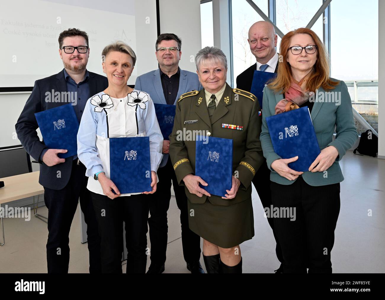 Cybersecurity solutions hi-res stock photography and images - Alamy