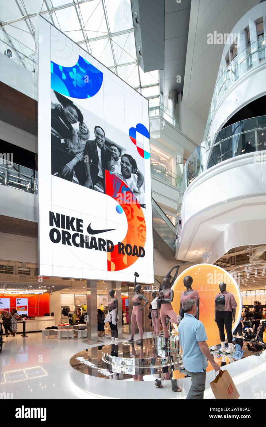 Vertical view. Largest Nike store just outside China open in Orchard ...
