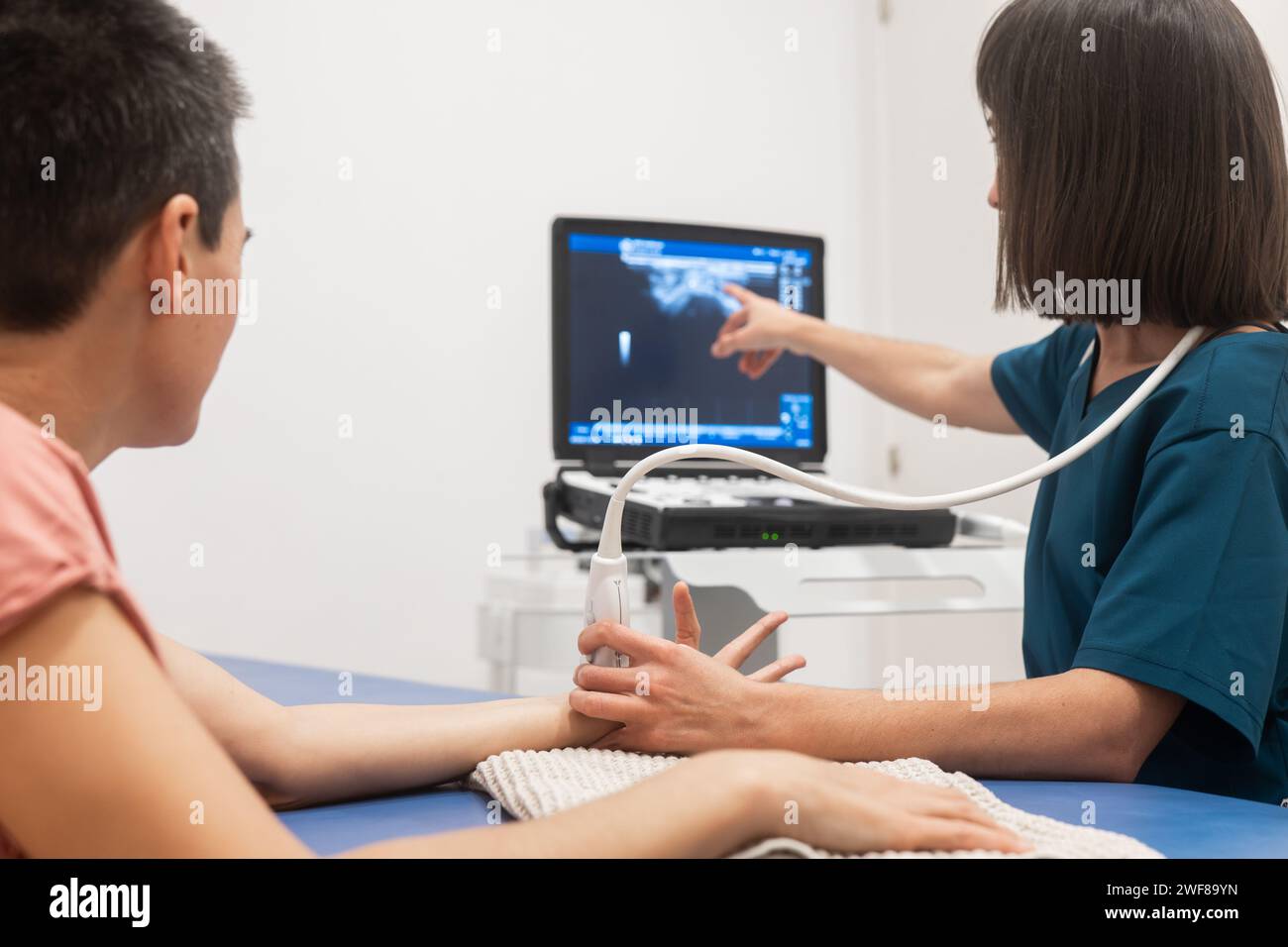 Results explanation hi-res stock photography and images - Alamy