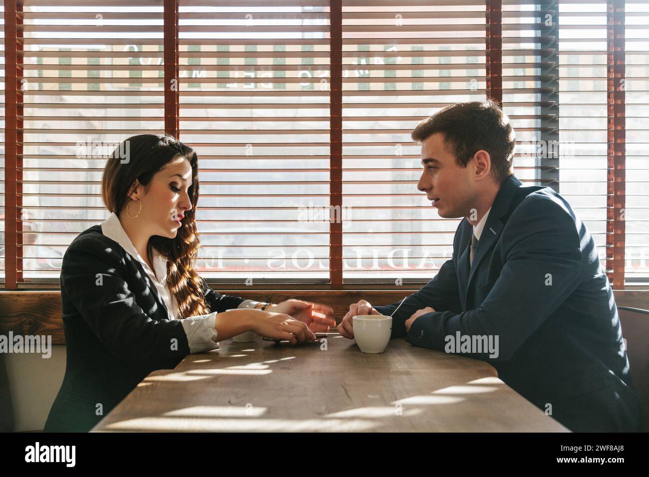 Professional ambiance hi-res stock photography and images - Alamy