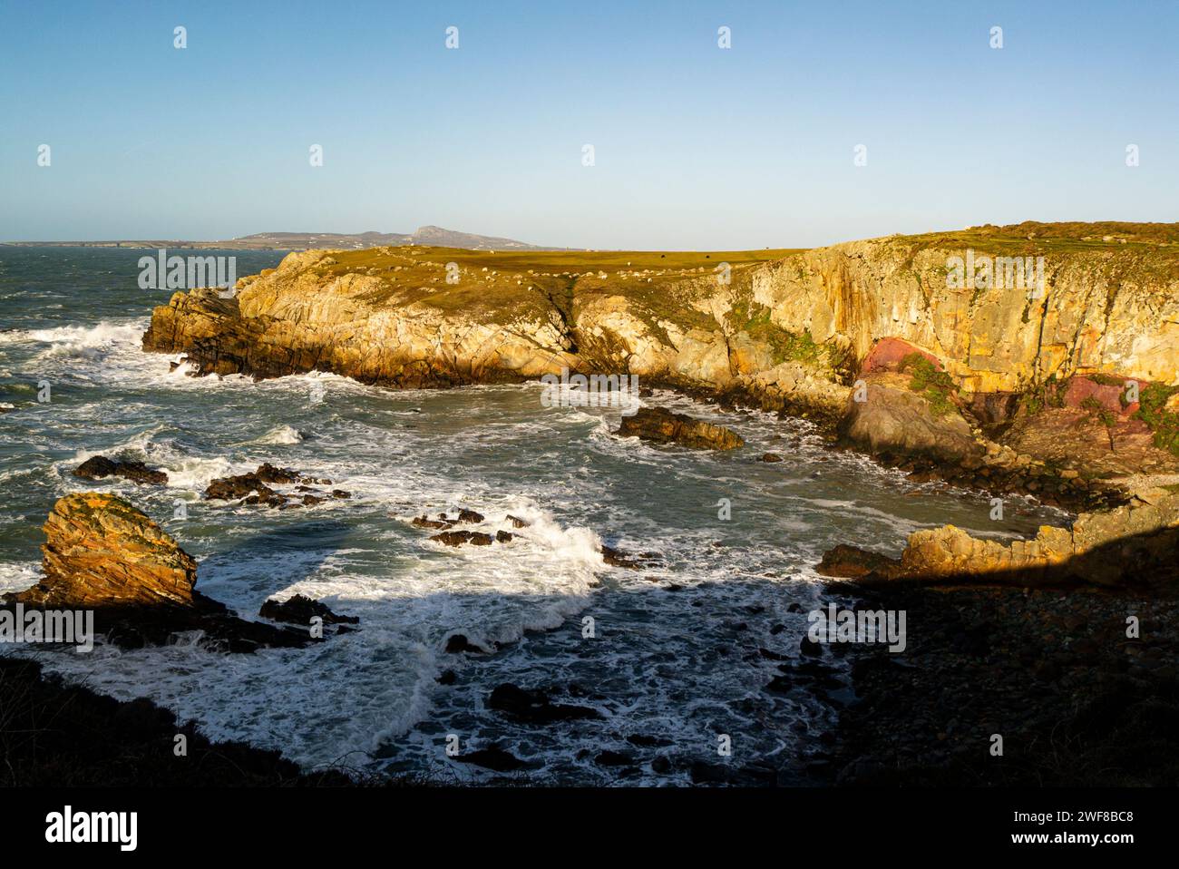 Looking down to red coloured rocks hi-res stock photography and images ...