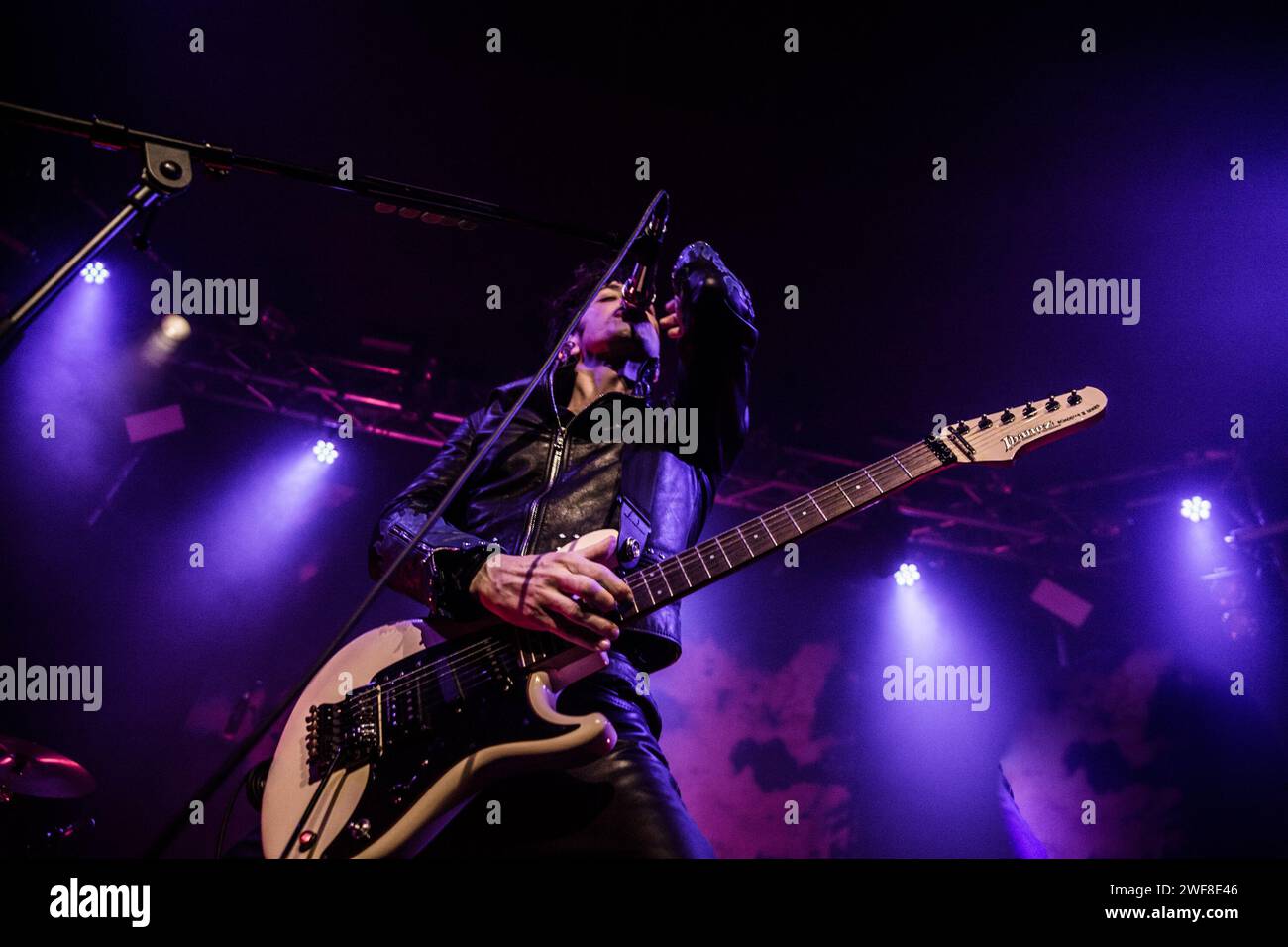 Des Rocs, a young American rocker who has recently released the new ...