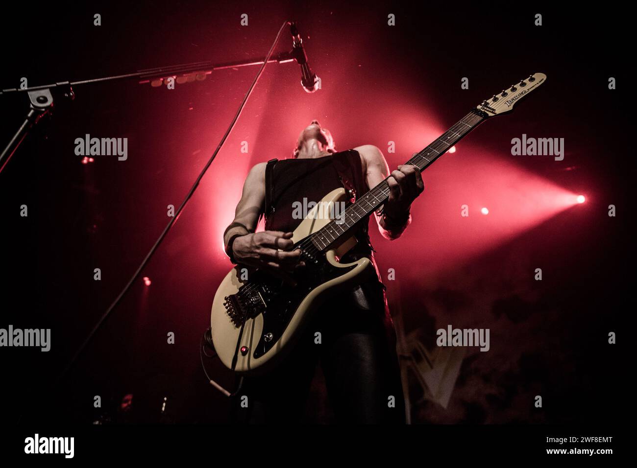 Des Rocs, a young American rocker who has recently released the new ...