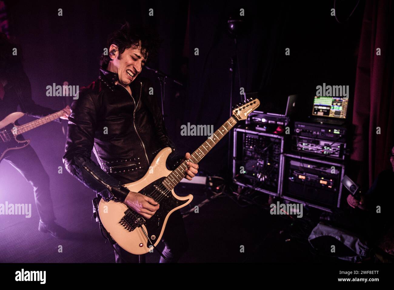 Des Rocs, a young American rocker who has recently released the new ...