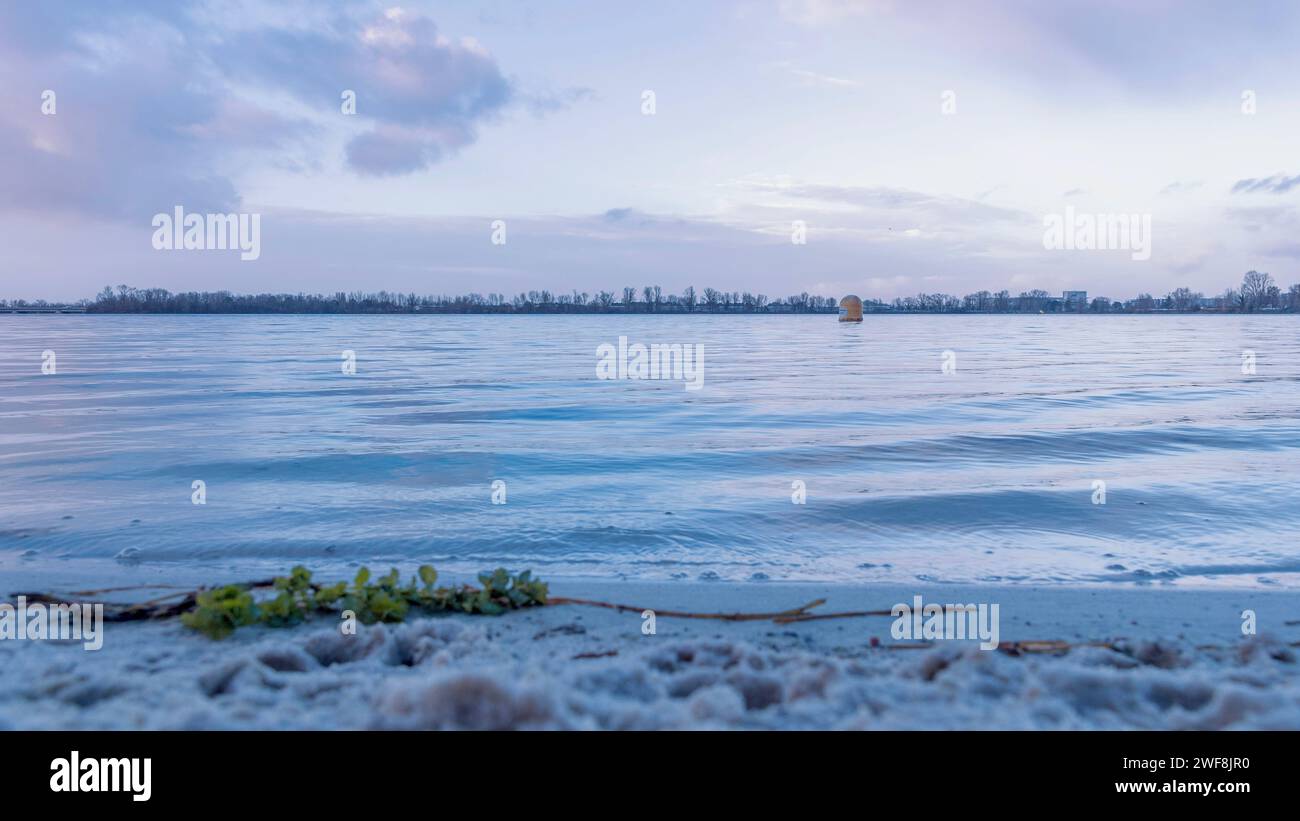 Serene blue lake lush hi-res stock photography and images - Alamy