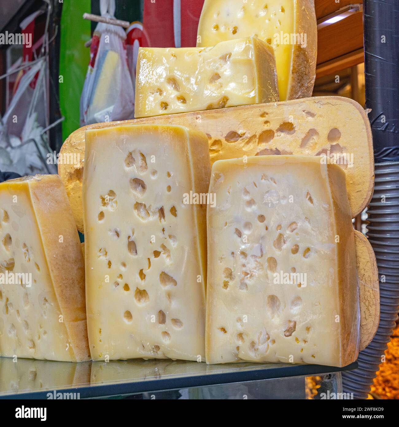 Milk tray block hi-res stock photography and images - Alamy