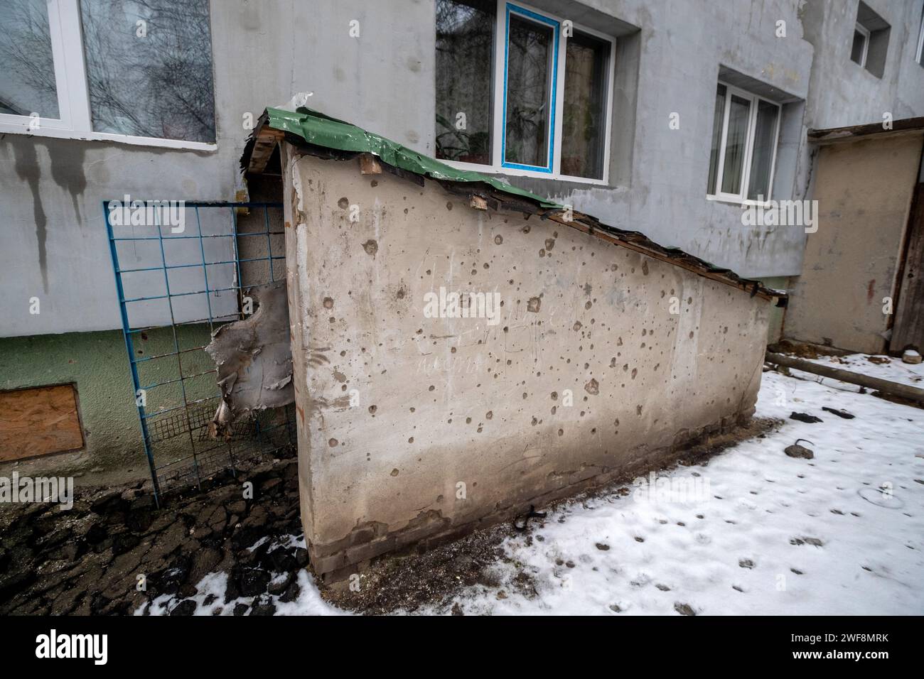 Non Exclusive: BUCHA, UKRAINE - JANUARY 24, 2024 - In a residential ...