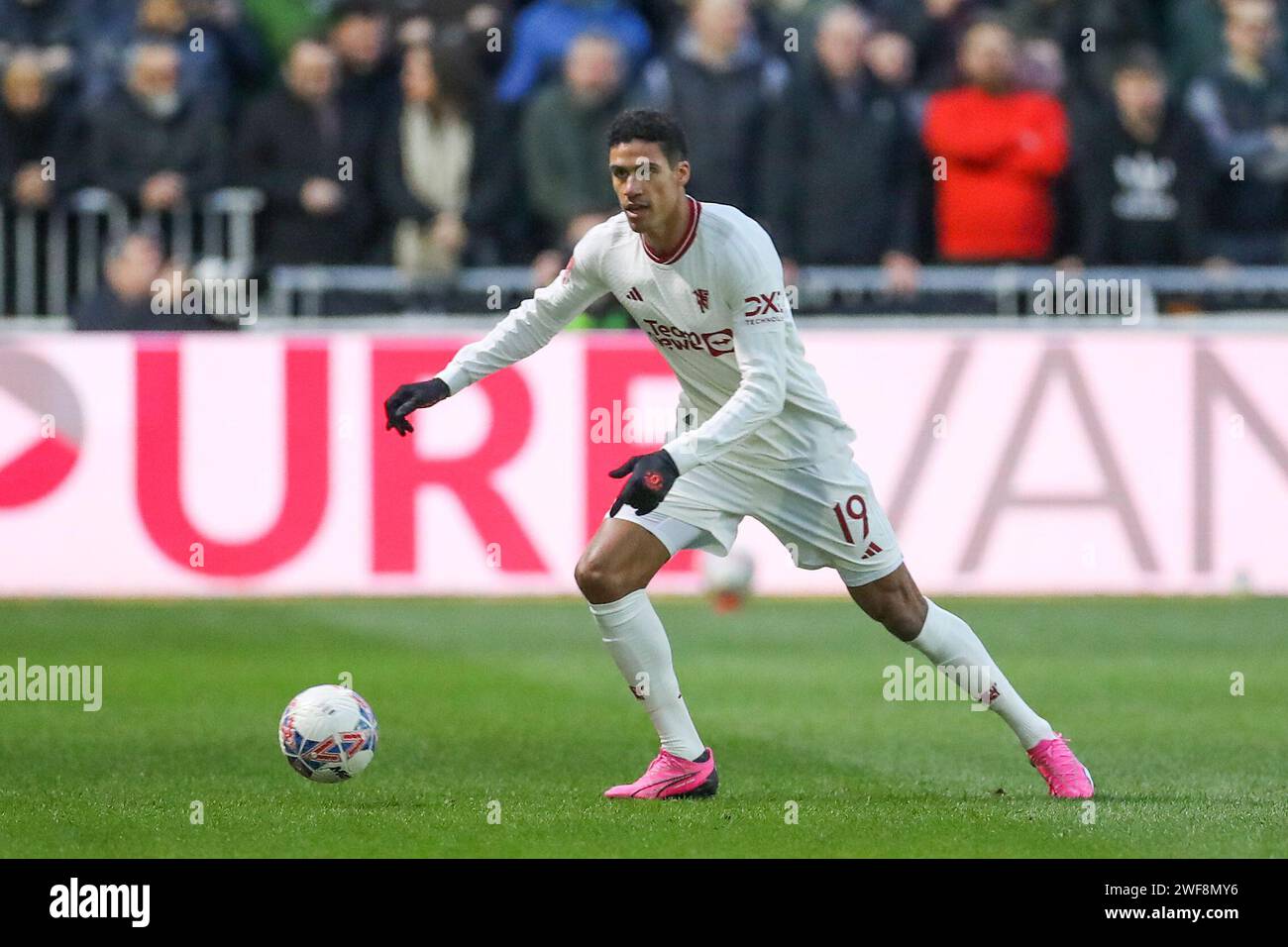 Newport, UK. 28th Jan, 2024. Manchester United defender Raphael Varane ...
