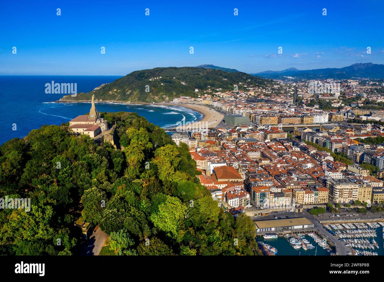 Euskadi castles hi-res stock photography and images - Alamy