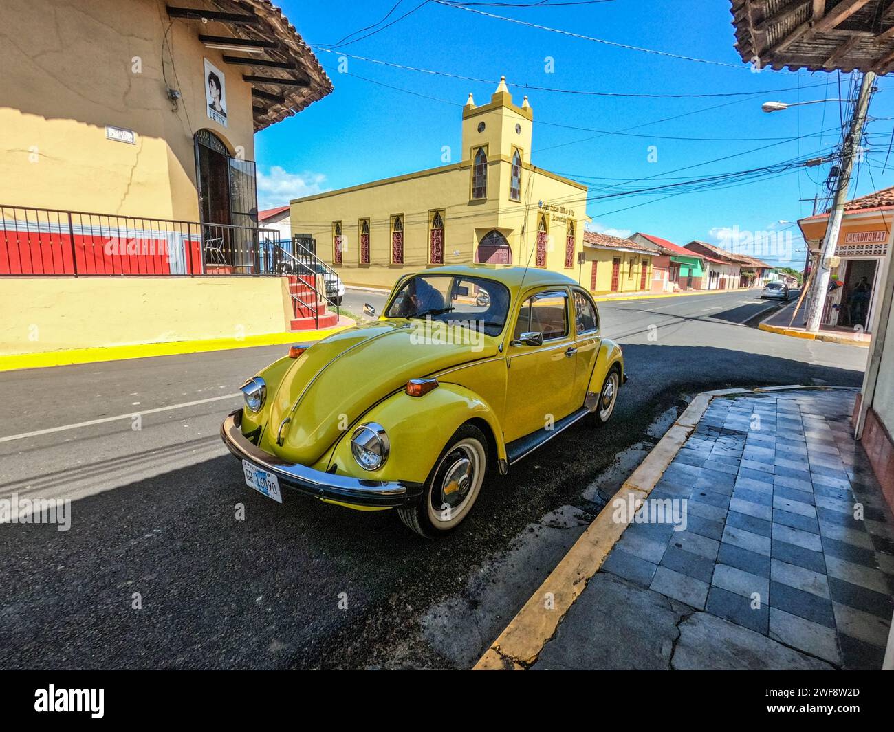 Neoclassical architecture yellow house hi-res stock photography and ...