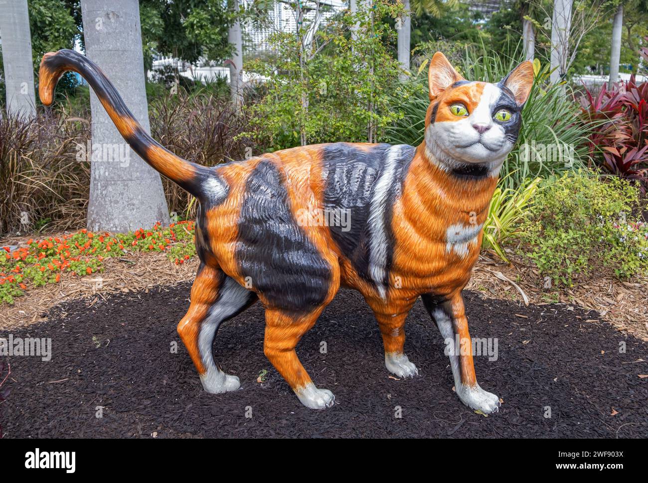 Cat and Dogs walkway opened in Maurice A. Ferré Park in Downtown Miami ...