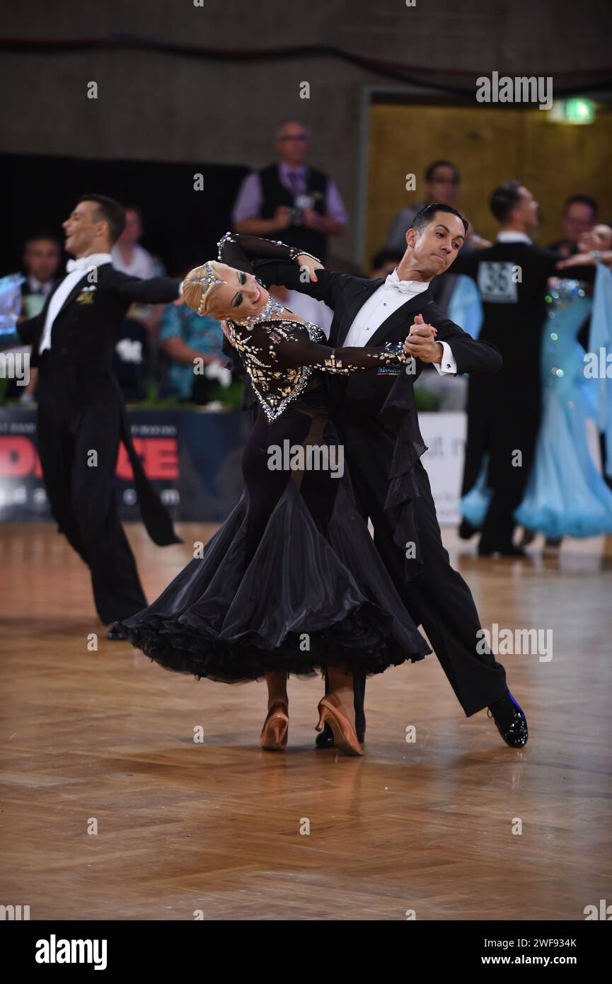 Ballroom dance couple, dancing at the competition Stock Photo - Alamy