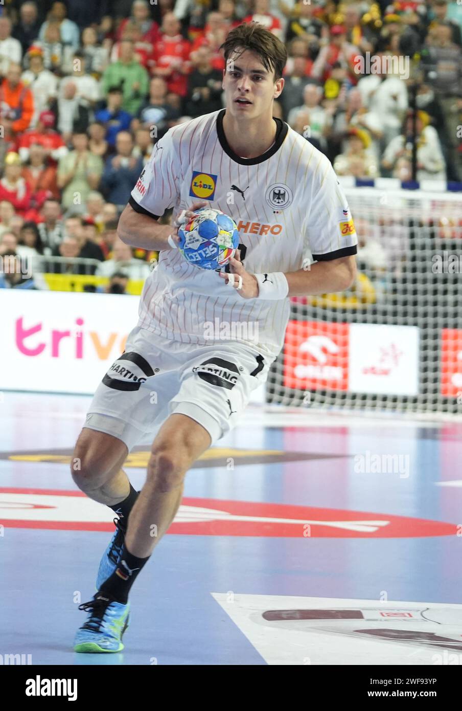 Julian koster hi-res stock photography and images - Alamy