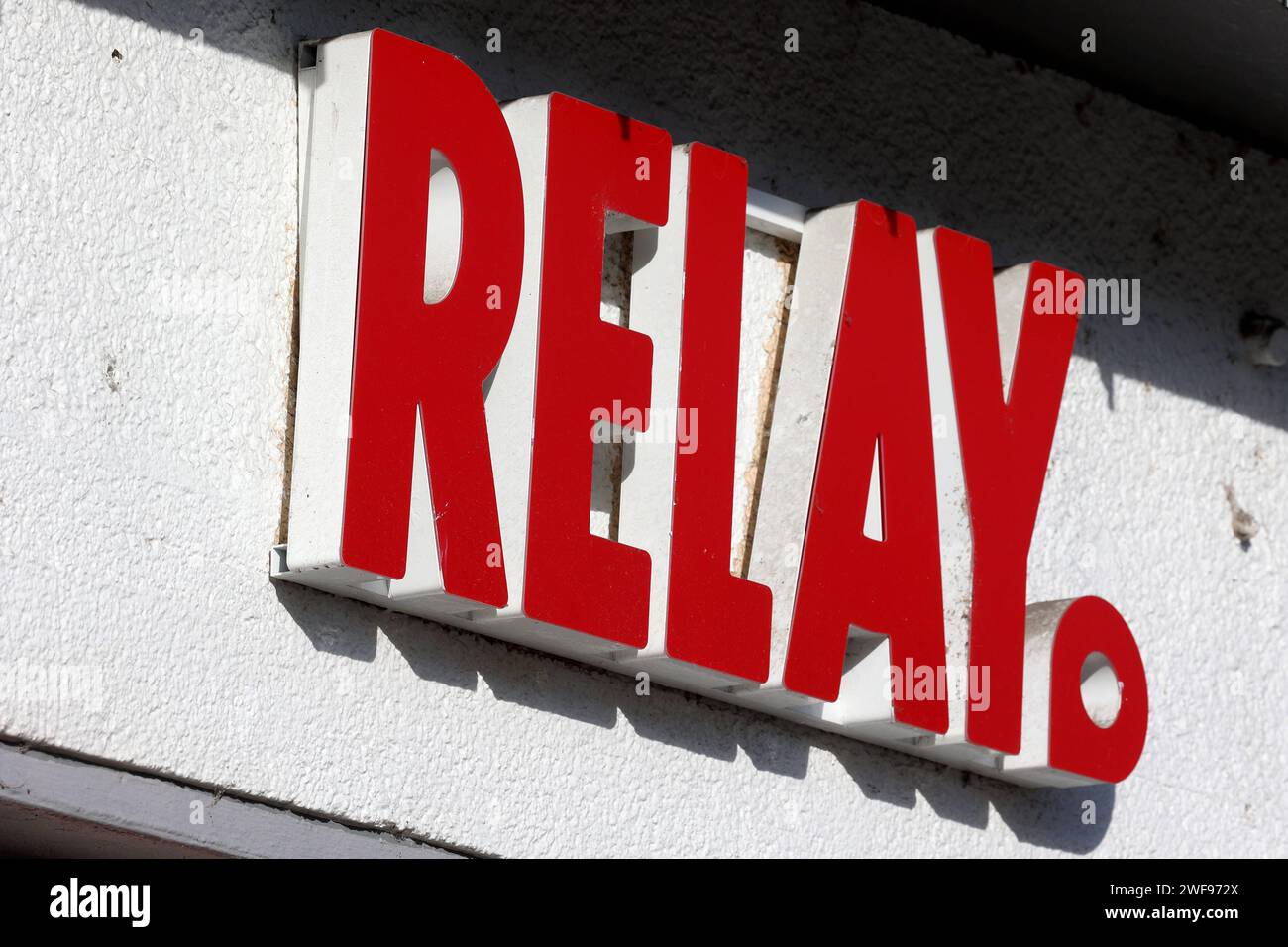 Das Logo von Relay an einem Gebaeude Gebäude. Relay am 29.01.2024 in ...