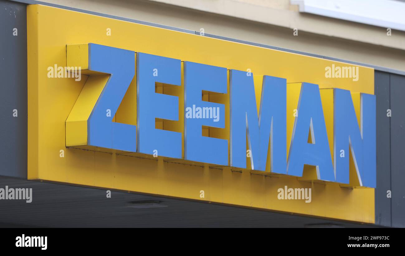 Zeeman logo hi-res stock photography and images - Alamy