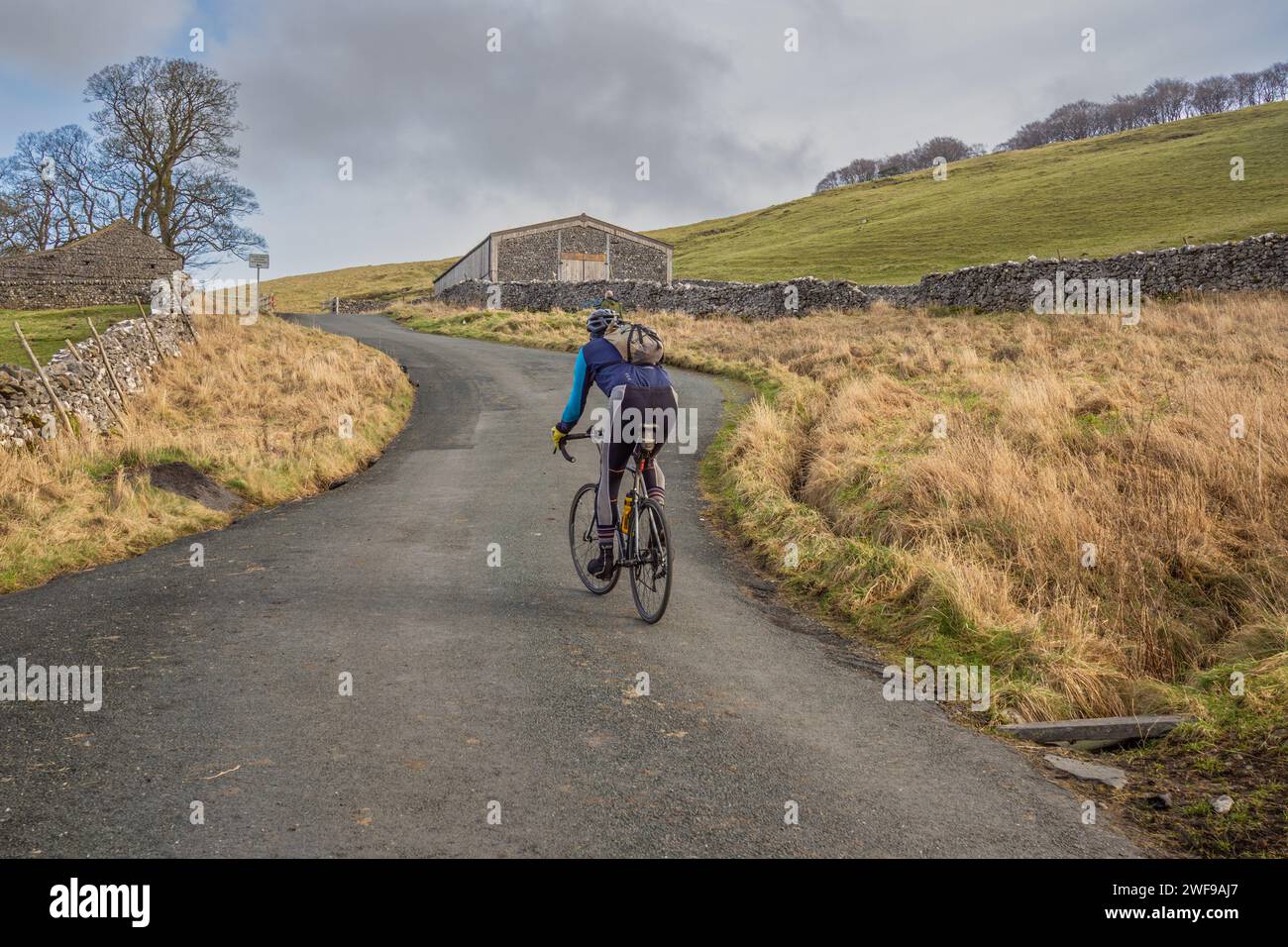 The Settle Loop is a 10 mile circular route that can be started and ...