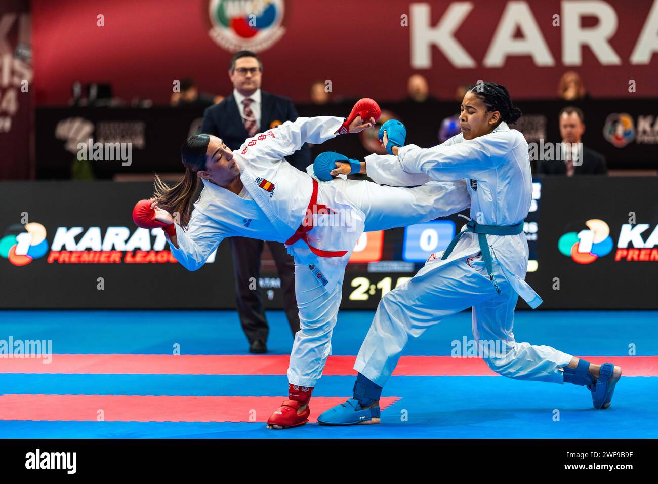 Maria TORRES GARCIA of Spain and Rochelle WALTERS of England, Female ...