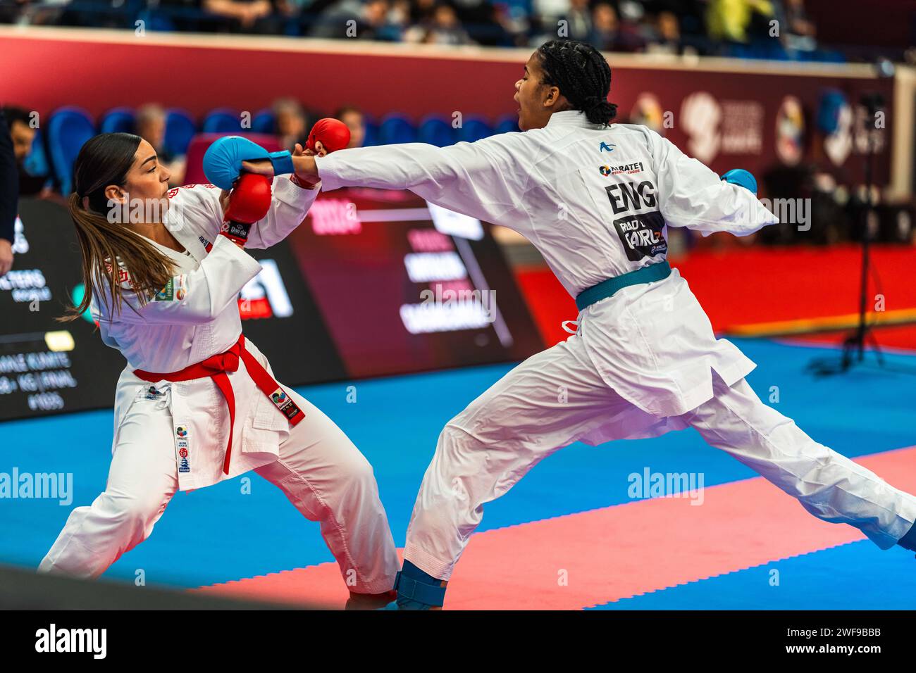 Maria TORRES GARCIA of Spain and Rochelle WALTERS of England, Female ...